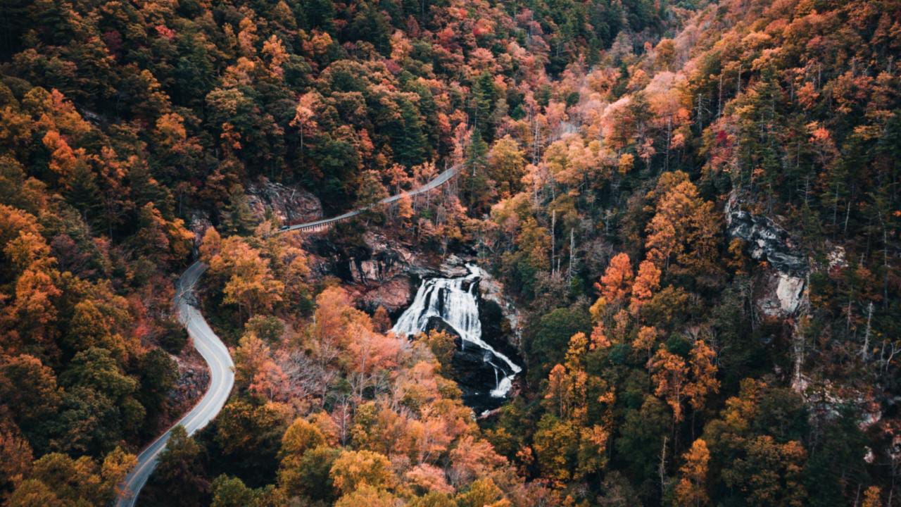 Top 5 Places to Visit in North Carolina's Mountains - Dreamtrix