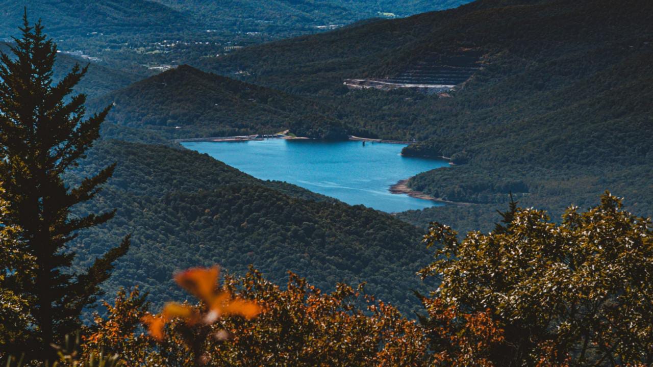Top 5 Places to Visit in North Carolina's Mountains - Dreamtrix