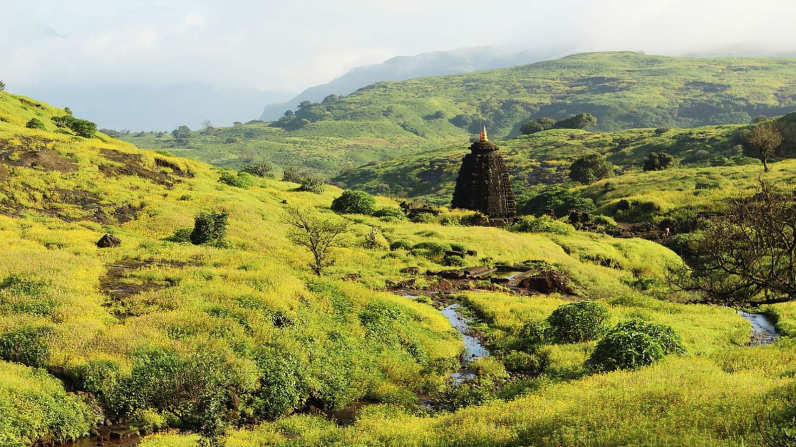 Top 10 Stunning Forts To Visit In Maharashtra (India) - Dreamtrix