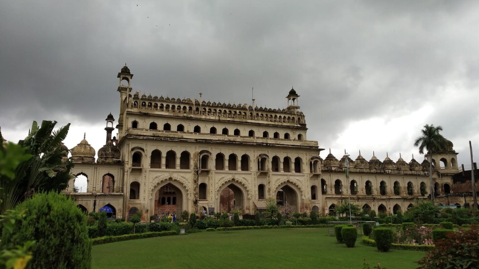 Bhul Bhulaiya, Lucknow - Ticket Price, Timings, History - Dreamtrix