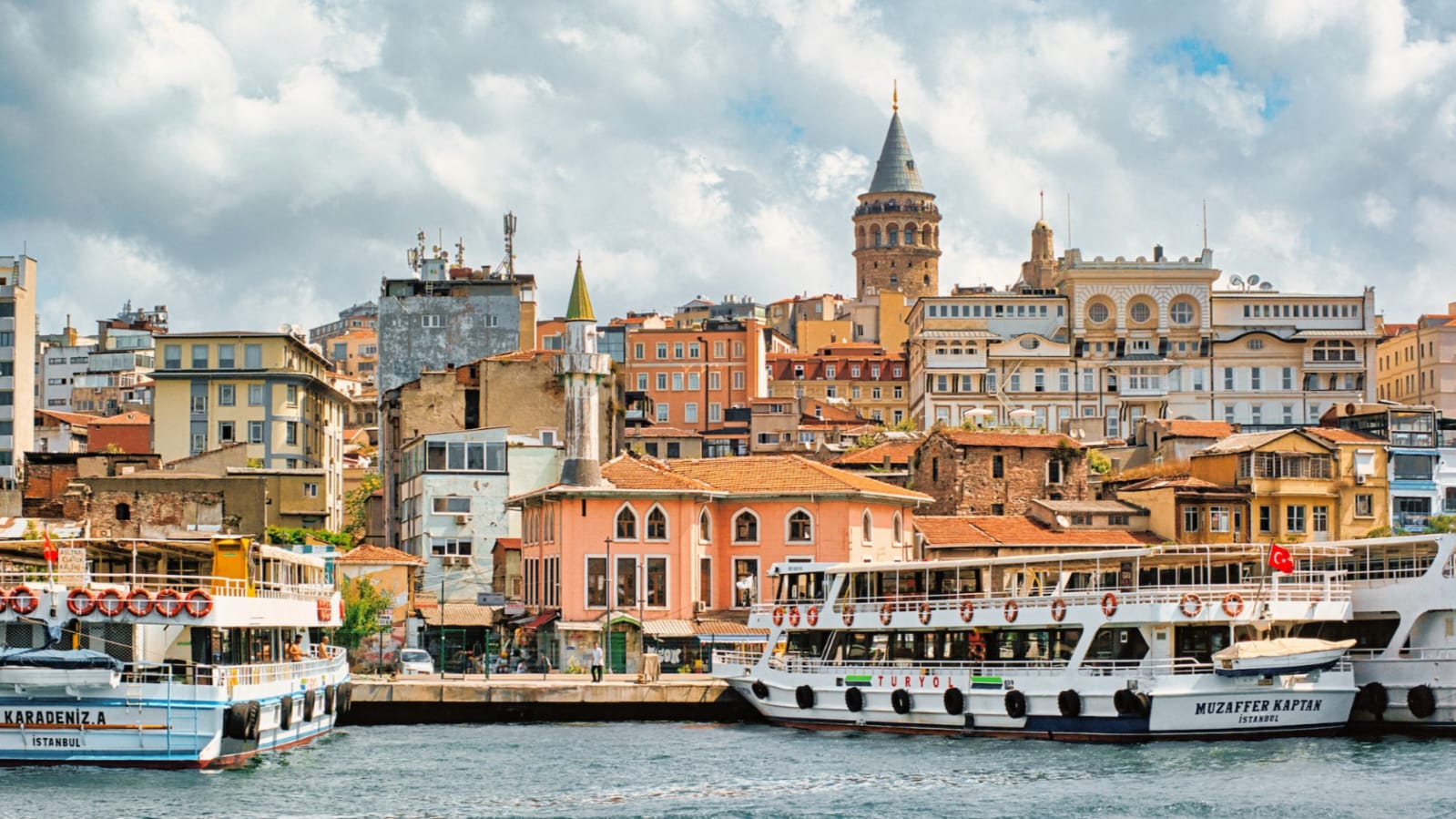 Top 10 Places That Will Make You Fall In Love With Istanbul
