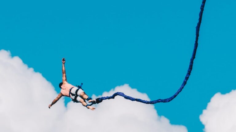 Top 6 Places To Try Bungee Jumping In India - Dreamtrix