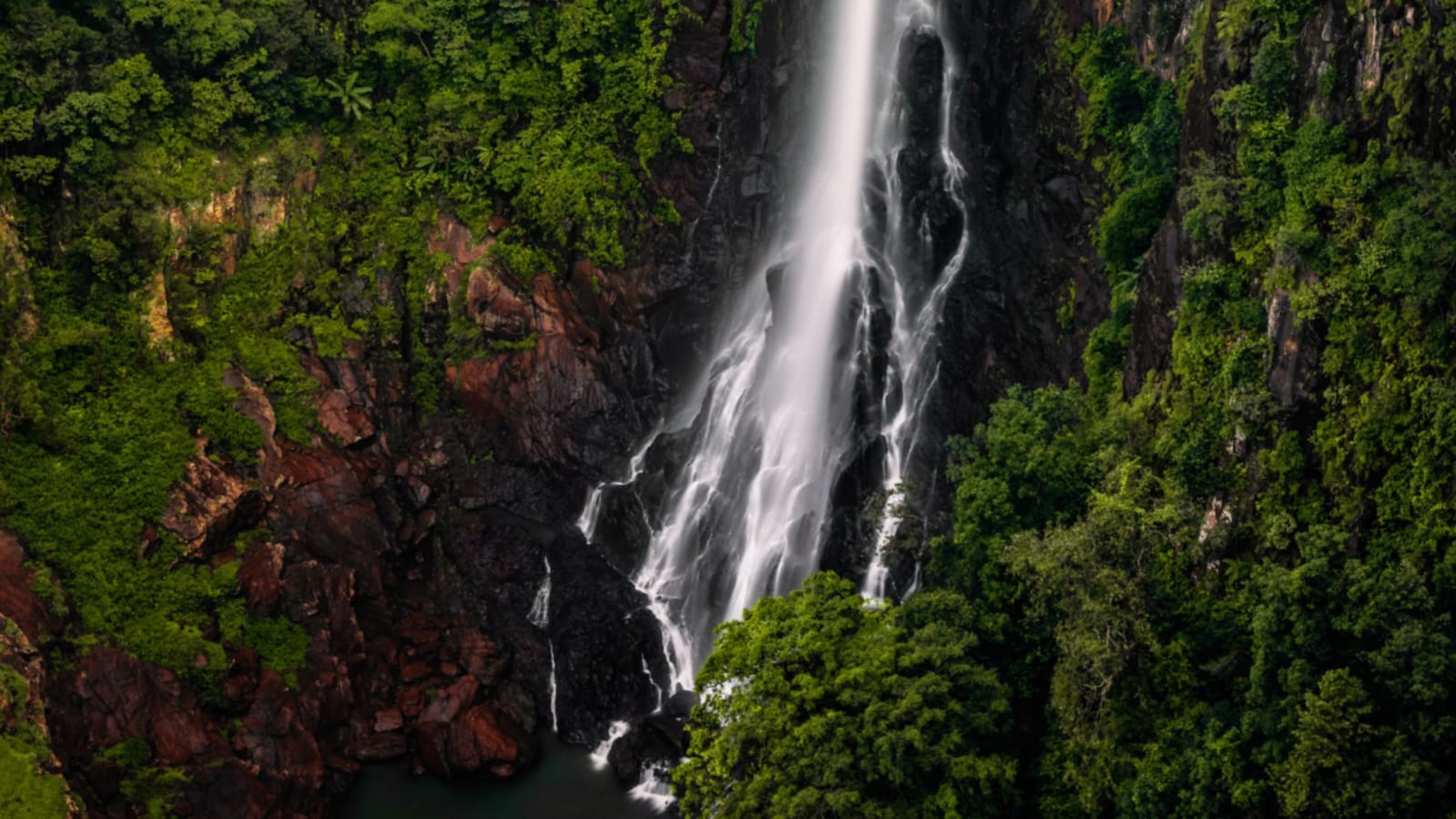6 Beautiful Waterfalls To Visit In Odisha (India) - Dreamtrix